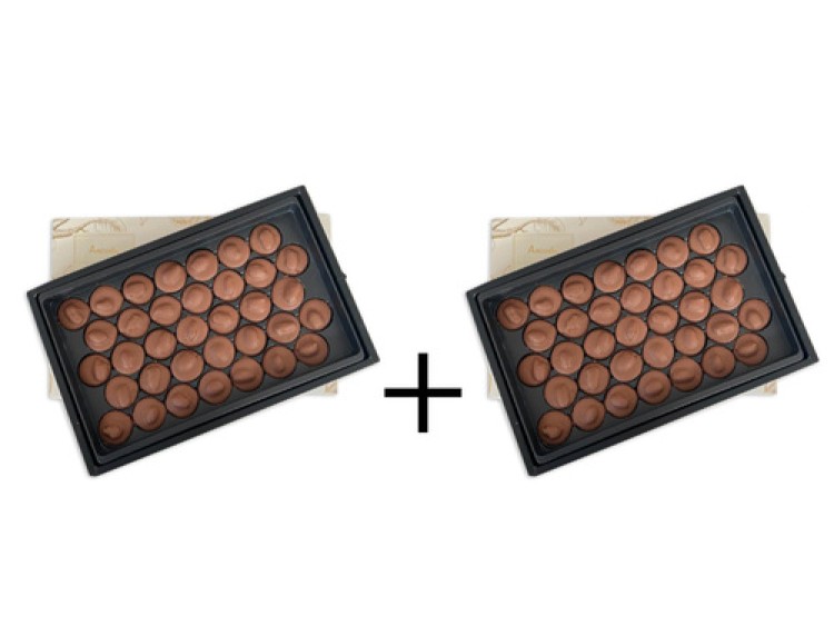 Anoosh - Two boxes of caramelized pecan biscuits, 34 pieces