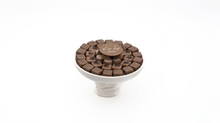 Anoosh - A small round white eid chocolate tray