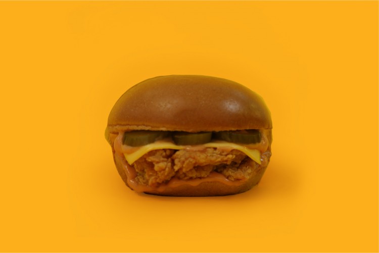 Ktaykit – Broasted Chicken Like No Other - Crispy Burger Mofalfal