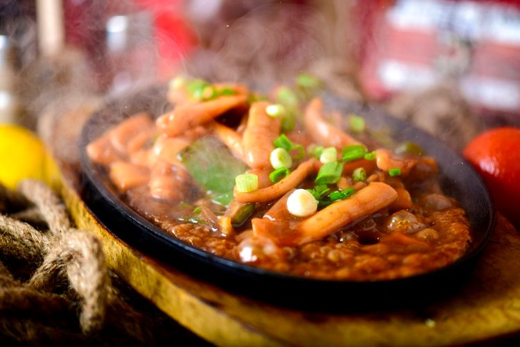 Lapaz Batchoy - SIZZLING PUSIT - W/RICE