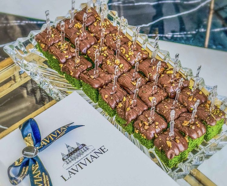 Laviviane Maison de Patisserie