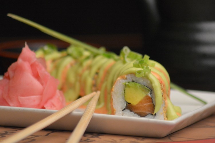 Gold Sushi Club - Maki Rolls 8 Pcs 🍱